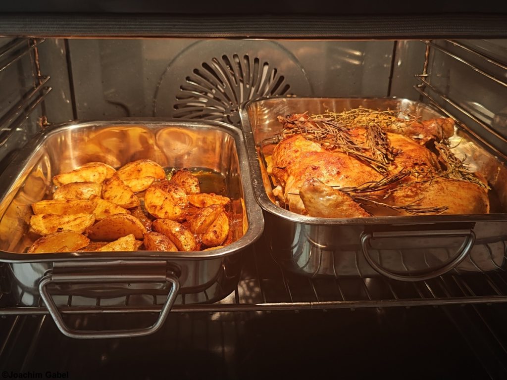 Road kill chicken – Food and Travel